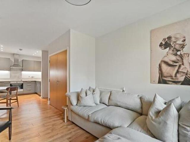 1 Bedroom Flat For Sale In Hampstead, London
