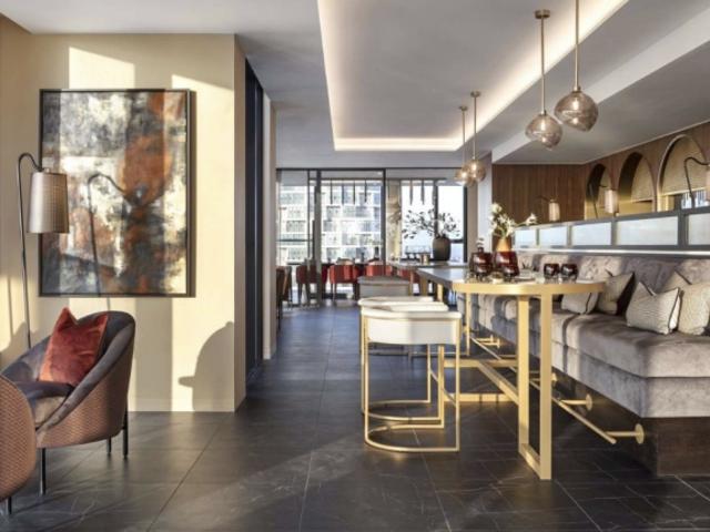 1 bedroom flat for sale in Hampton Tower, Marsh Wall, London, E14