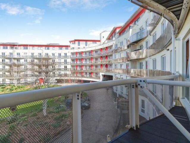 1 bedroom flat for sale in Hannover Quay, Bristol, BS1