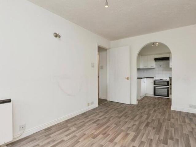 1 bedroom flat for sale in Haig Gardens, GRAVESEND, Kent, DA12