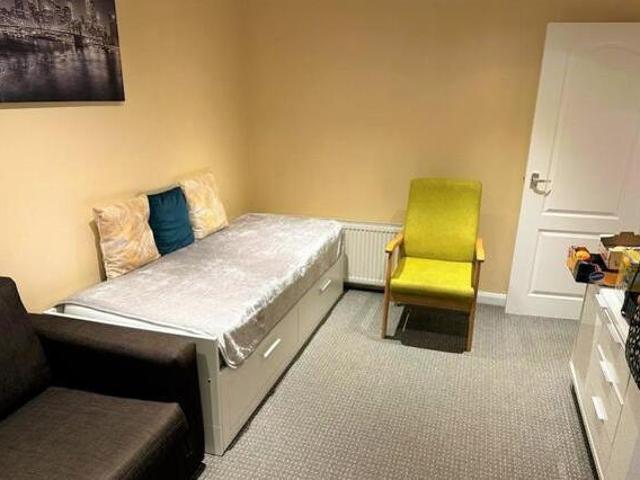 1 Bedroom Flat For Sale In Harrow, Middlesex