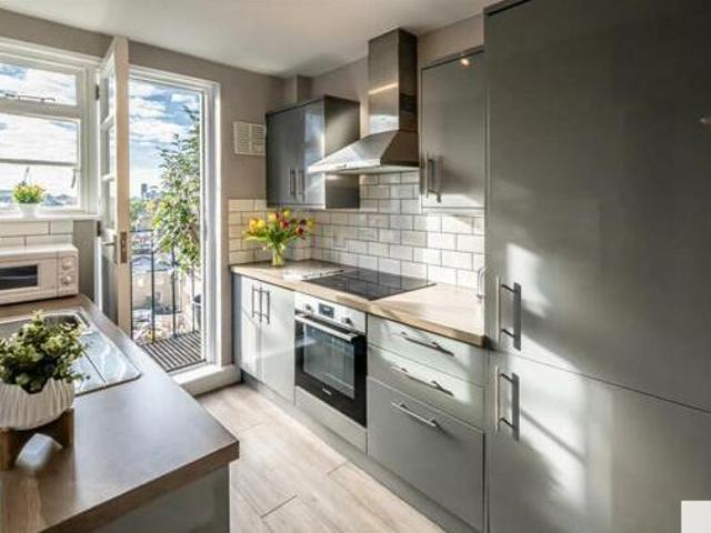 1 Bedroom Flat For Sale In Hatherley Grove
