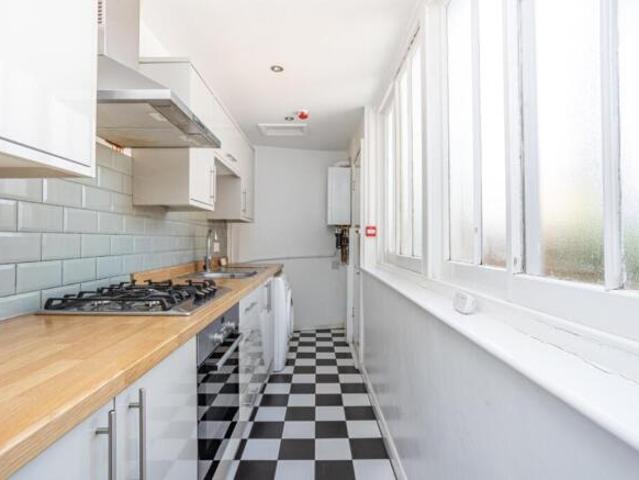 1 bedroom flat for sale in Hawley Square, Margate, Kent, CT9