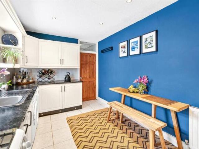 1 bedroom flat for sale in Hazelwood Road, Walthamstow, London, E17
