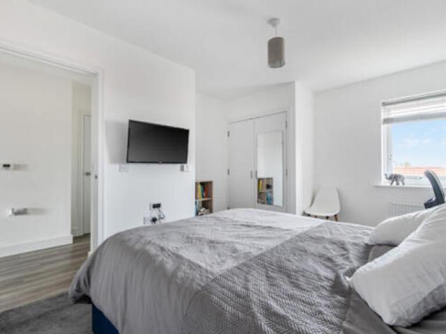 1 bedroom flat for sale in Henry Shuttlewood Drive, Beaulieu, CM1 6EP, CM1