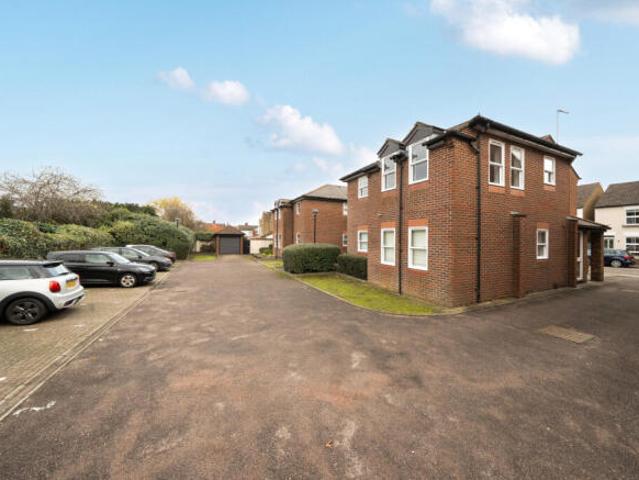 1 bedroom flat for sale in Heath Road, St. Albans, AL1