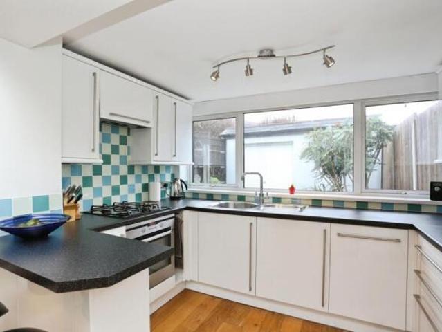 1 bedroom flat for sale in Helvetia Street, Catford, London, SE6