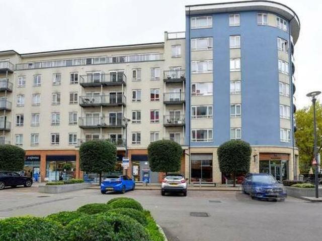 1 bedroom flat for sale in Heritage Avenue London NW9