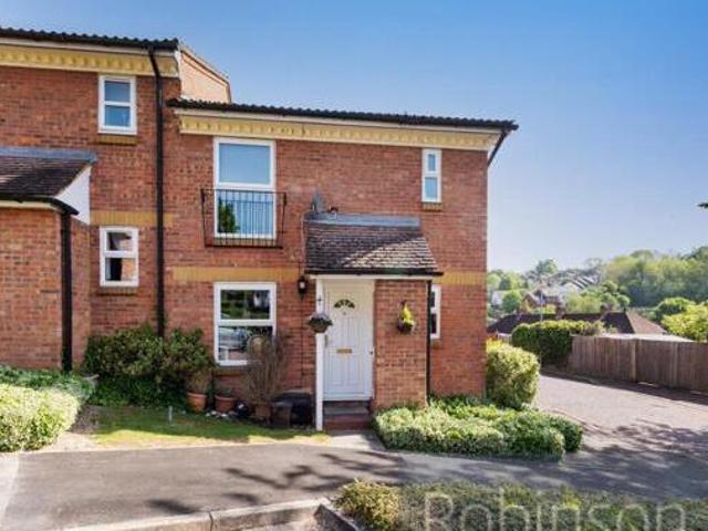 1 Bedroom Flat For Sale In High Wycombe