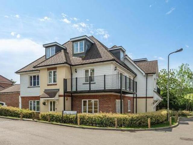 1 Bedroom Flat For Sale In High Wycombe, Buckinghamshire