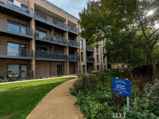 1 Bedroom Flat For Sale In Highams Park