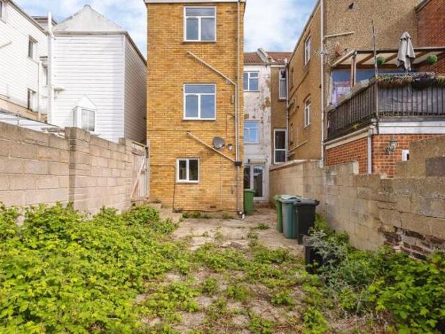 1 bedroom flat for sale in Highland Road, Southsea, PO4