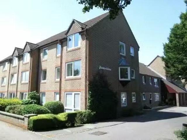 1 bedroom flat for sale in Homechime House, Priory Road, Wells.
