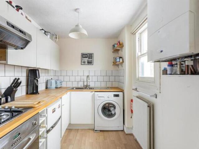 1 bedroom flat for sale in Honor Oak Park, London, SE23