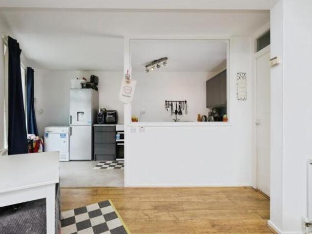 1 bedroom flat for sale in Holly Place, Eastbourne, BN22