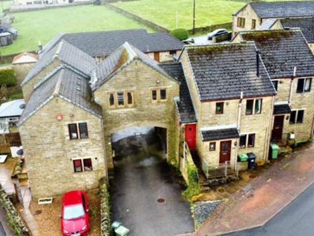 1 Bedroom Flat For Sale In Holmfirth, West Yorkshire
