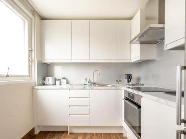 1 Bedroom Flat For Sale In Hyde Park Estate, London