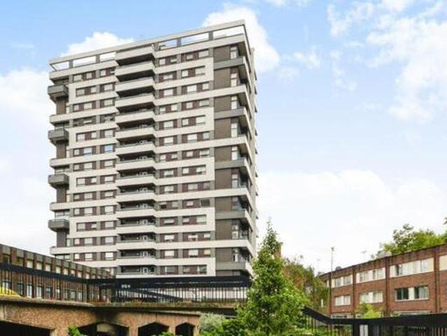 1 Bedroom Flat For Sale In Hyde Park Estate, London