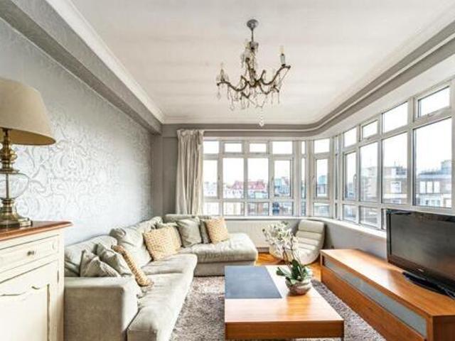 1 Bedroom Flat For Sale In Hyde Park Estate, London