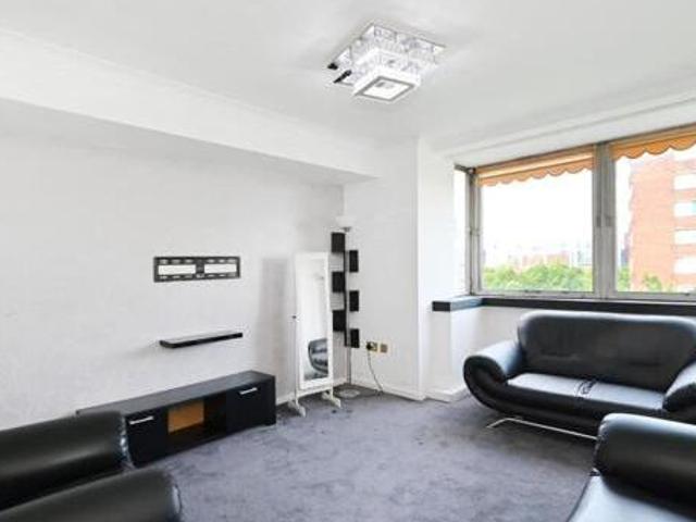 1 Bedroom Flat For Sale In Hyde Park Estate