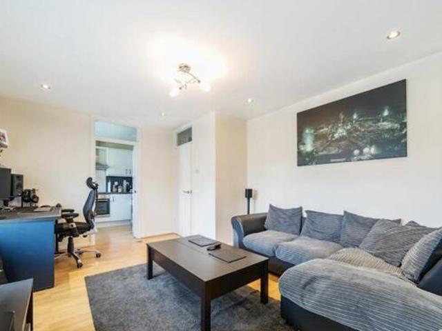 1 Bedroom Flat For Sale In Ickenham