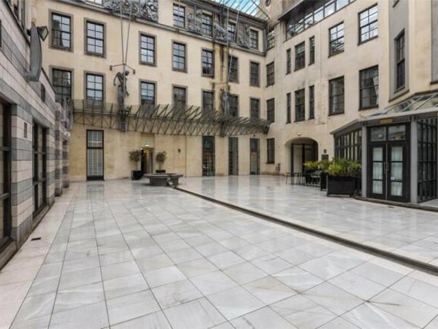 1 bedroom flat for sale in Ingram Street, Glasgow, City, G1