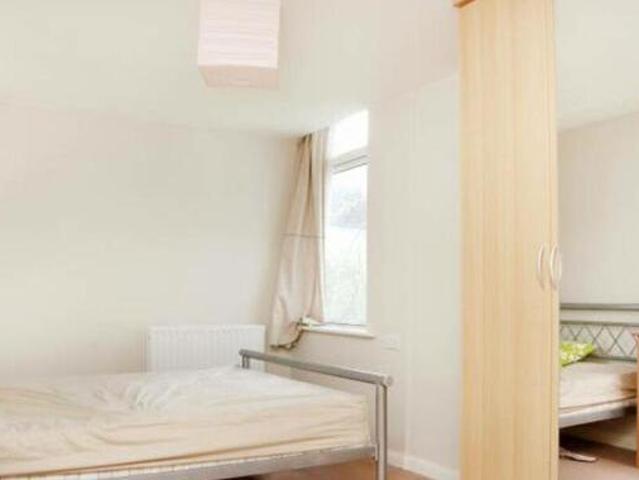 1 Bedroom Flat For Sale In Isle Of Dogs, London