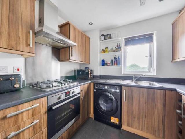 1 bedroom flat for sale in John Hunt Drive, Basingstoke, RG24