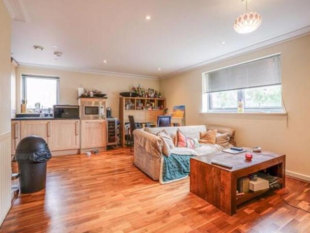 1 bedroom flat for sale in Keswick Road, Halcyon Place Keswick Road, SW15