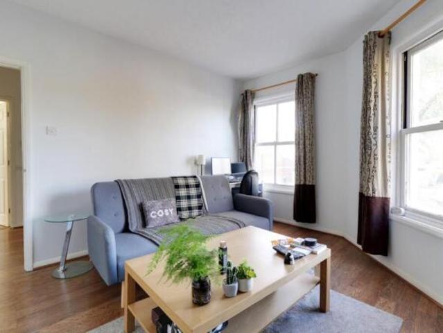 1 bedroom flat for sale in Keynsham Road, Cheltenham, GL53