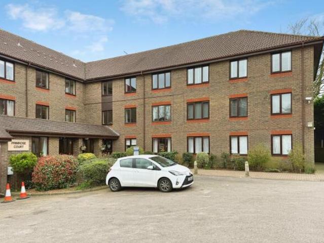 1 bedroom flat for sale in Kings Road, Brentwood, CM14