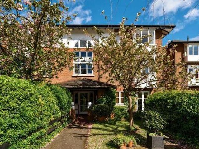 1 Bedroom Flat For Sale In Kingston Upon Thames