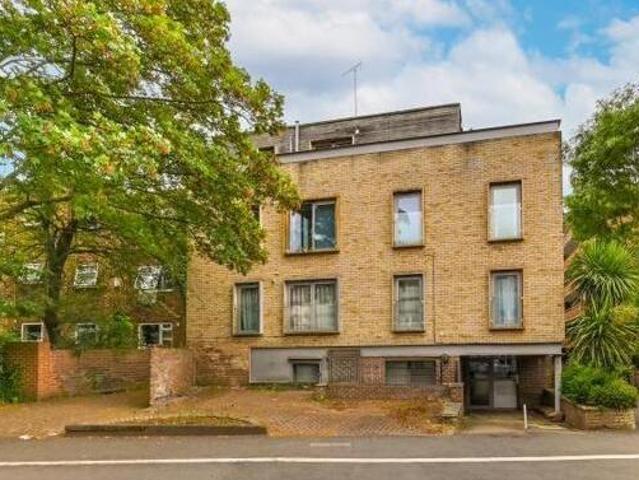 1 Bedroom Flat For Sale In Kingston Upon Thames, London