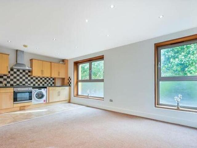 1 Bedroom Flat For Sale In Kingston, Kingston Upon Thames