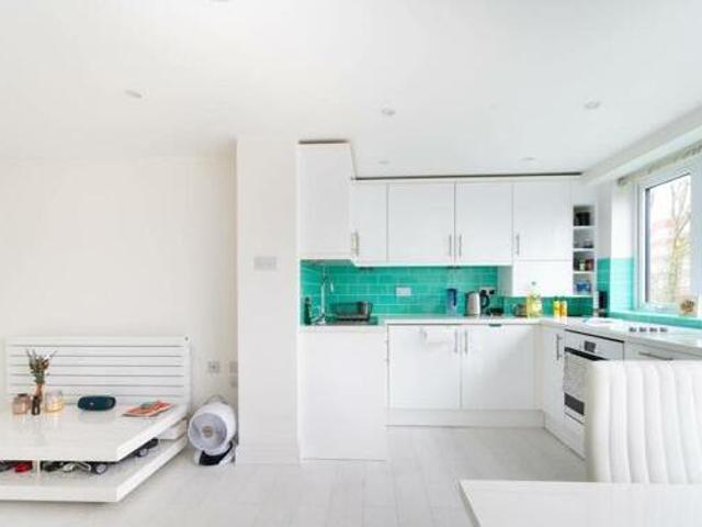 1 Bedroom Flat For Sale In Kilburn, London