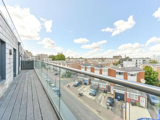 1 bedroom flat for sale in Kilburn Park Road, Maida Vale, London, NW6
