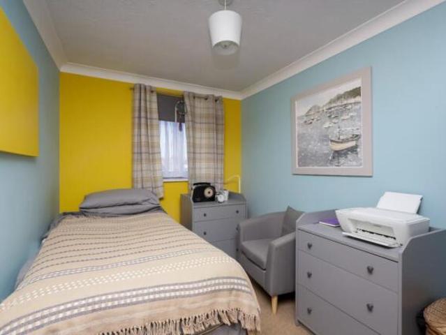 1 bedroom flat for sale in Langney Road, Eastbourne, BN22