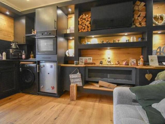 1 bedroom flat for sale in Lansdowne Road, Bedford, MK40