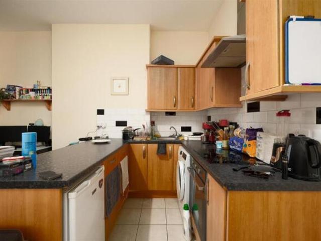 1 bedroom flat for sale in Ladysmith Road, Plymouth, PL4
