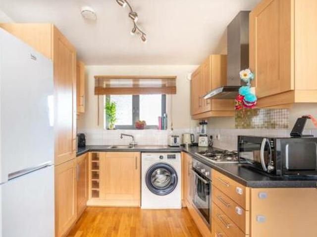 1 Bedroom Flat For Sale In Ladbroke Grove, London