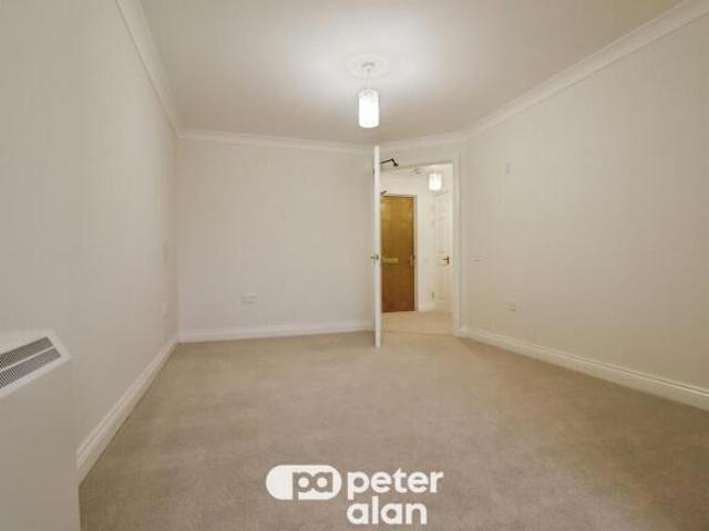 1 bedroom flat for sale in Latteys Close, Cardiff, CF14