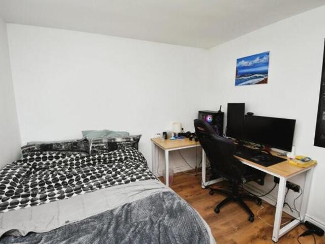 1 bedroom flat for sale in Laurel Close, Lincoln, Lincolnshire, LN5