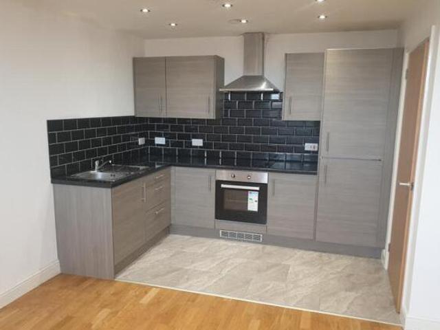 1 Bedroom Flat For Sale In Leeds, West Yorkshire