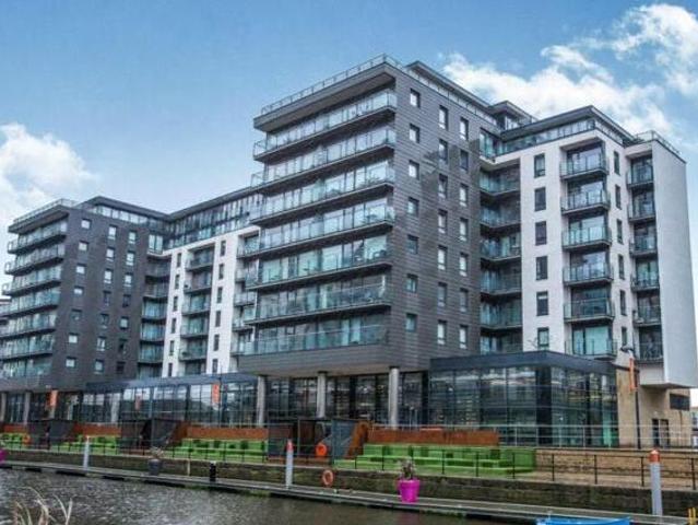 1 Bedroom Flat For Sale In Leeds, West Yorkshire