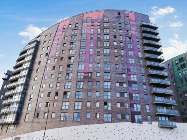 1 Bedroom Flat For Sale In Leeds, West Yorkshire