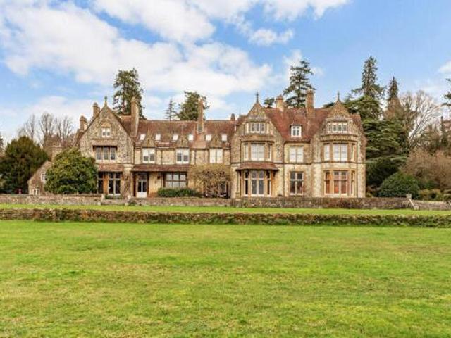1 Bedroom Flat For Sale In Liss