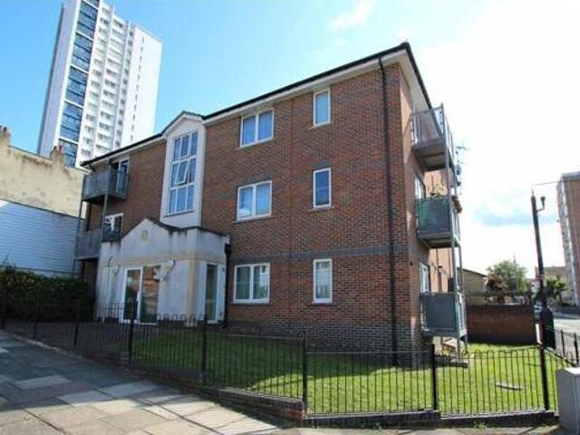 1 Bedroom Flat For Sale In London