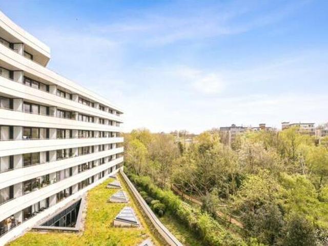 1 Bedroom Flat For Sale In London