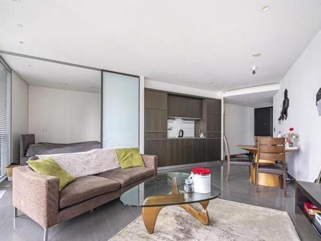 1 Bedroom Flat For Sale In London