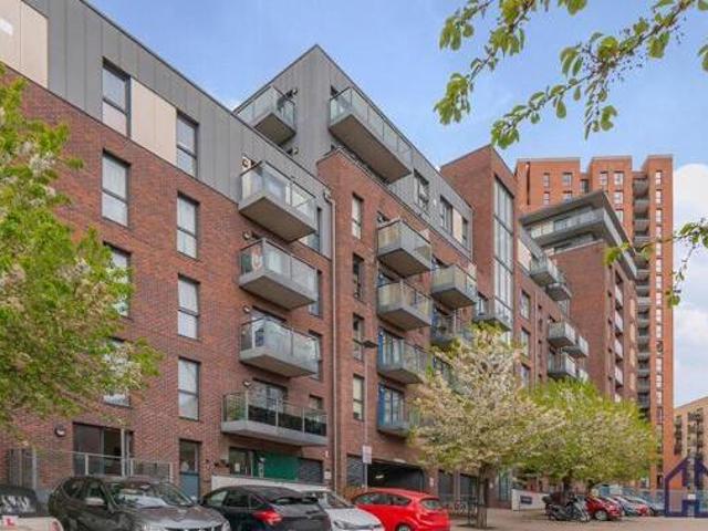 1 Bedroom Flat For Sale In London